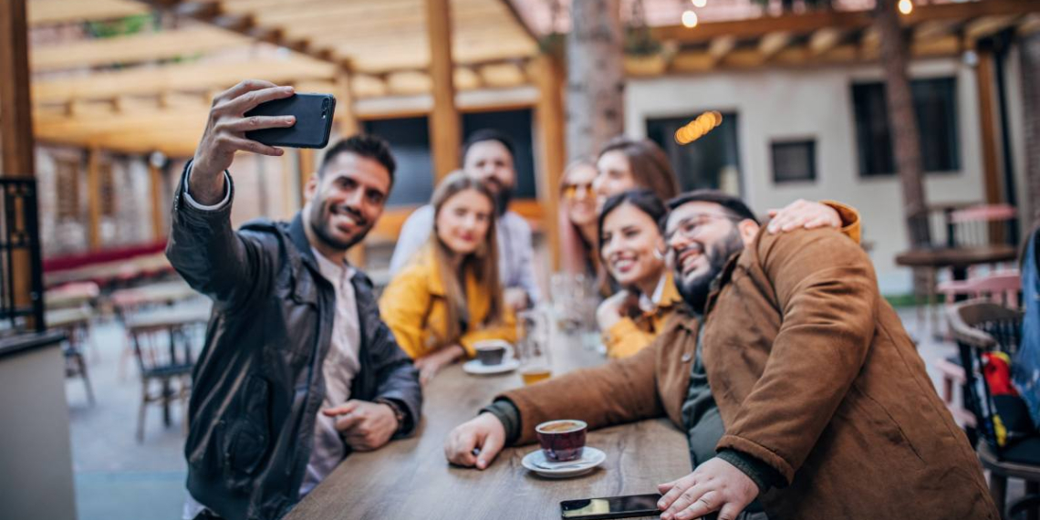 Team Building, Afterwork, Déjeuners : outils RH pour fidéliser et engager