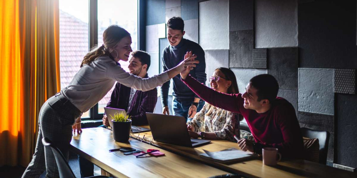 Motivation au travail : comment l’intrinsèque, l’extrinsèque et le ...